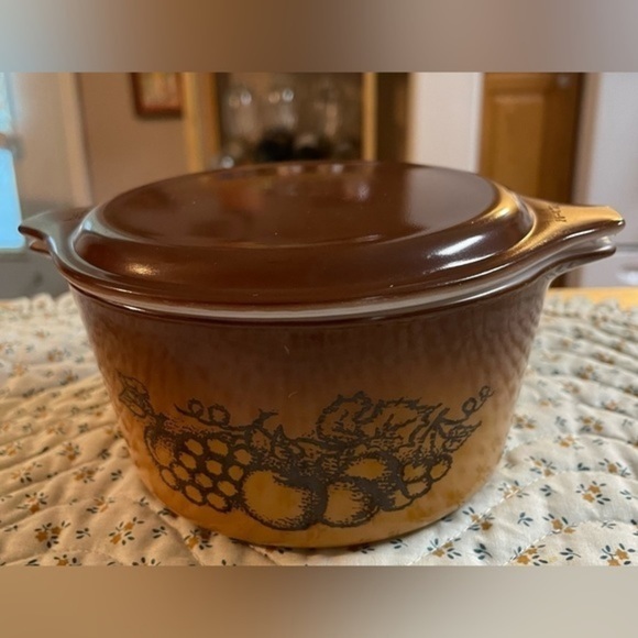 Pyrex | Kitchen | Pyrex Old Orchard Casserole With Lid | Poshmark